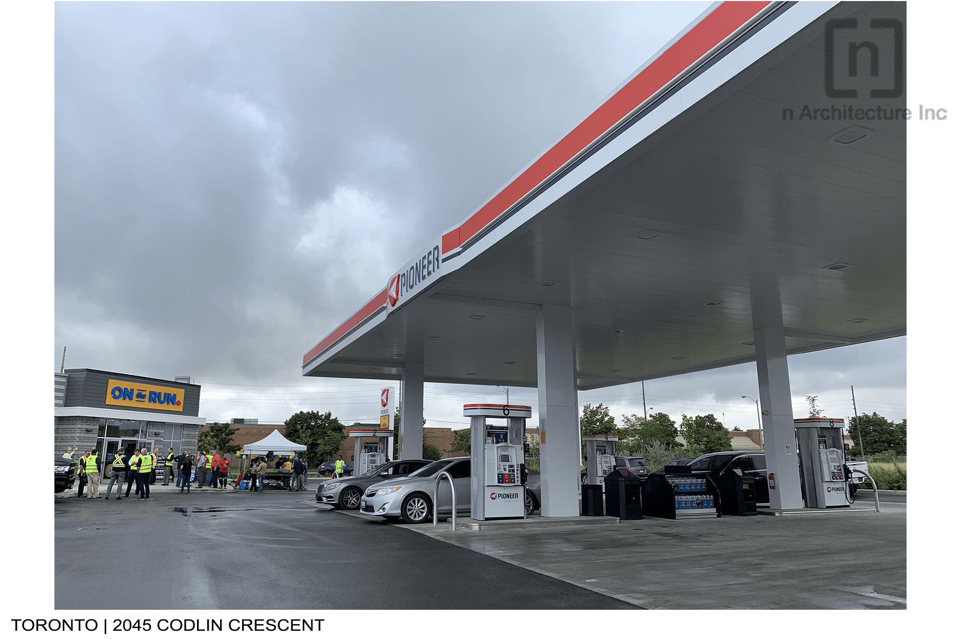 Pioneer Gas Station in Toronto, Ontario - By n Architecture Inc ...